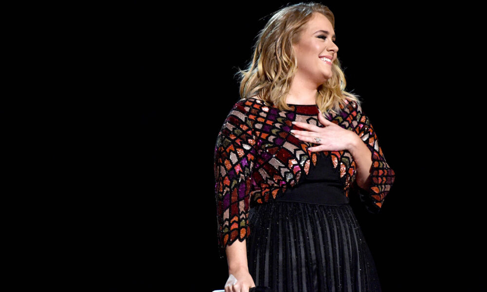 Adele Does Her Best American Accent For "SNL" Promo With H.E.R. & Kate ...