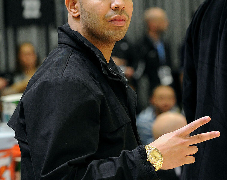 Drake Unfollows T.I. After Pee Claim