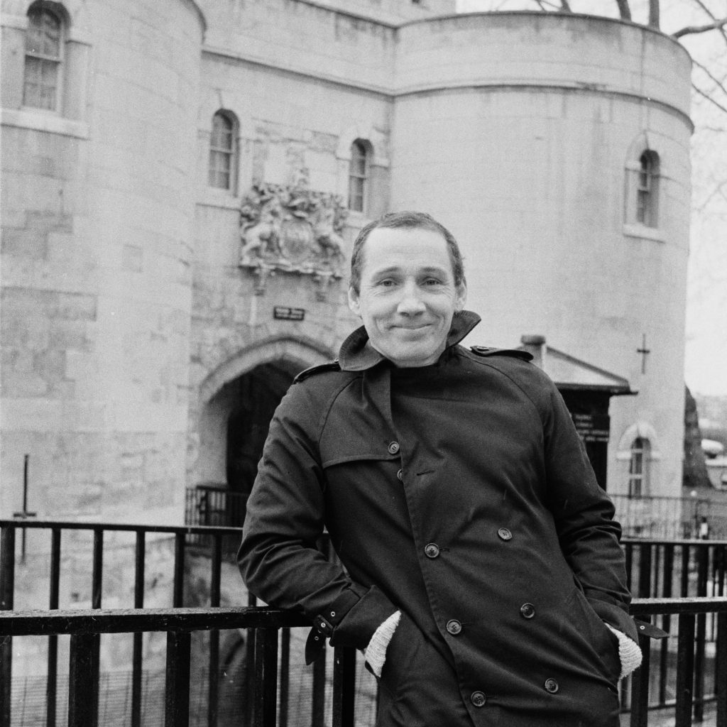 The True Story of Queen Elizabeth and Michael Fagan, the Palace Intruder