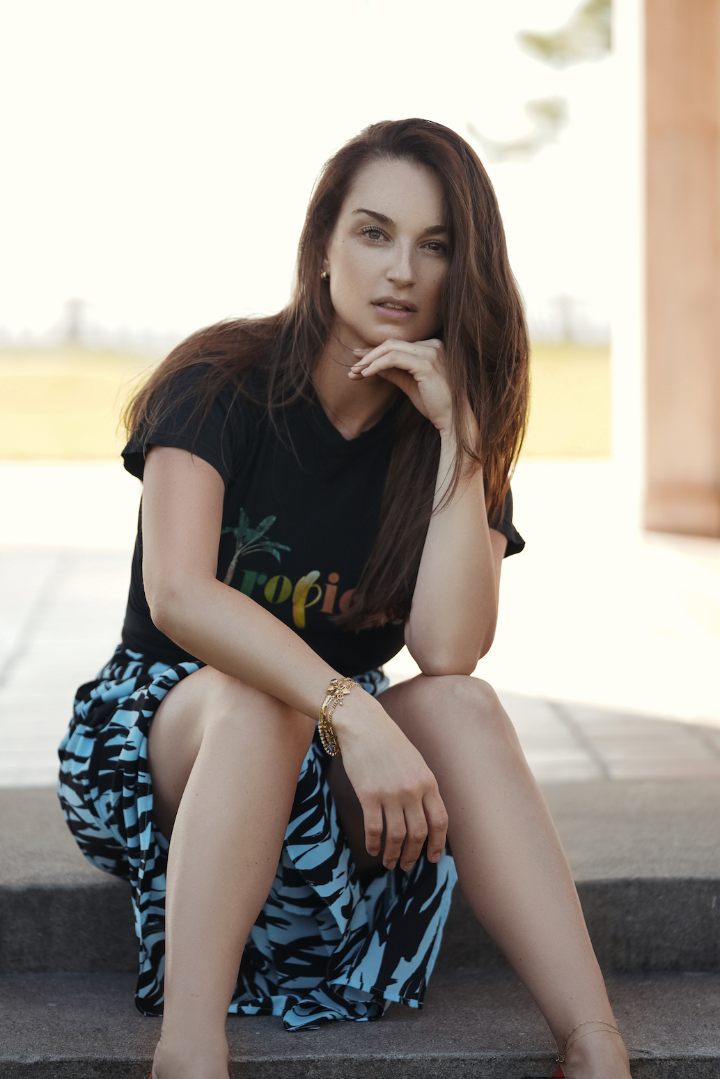 Carey Renee Shines In New Electro-R&B Single “House Is Burning” | Honk ...