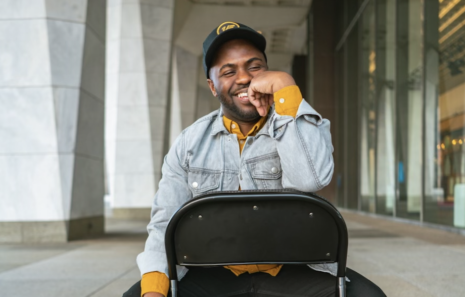 Tae Lewis Overcomes Adversities While Crafting His Country-Pop Sound