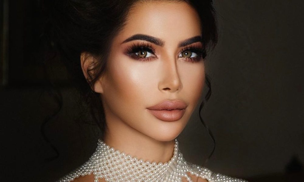 Beyond the Spotlight: Top Model Eva Zuk’s Philanthropic Journey | Honk ...