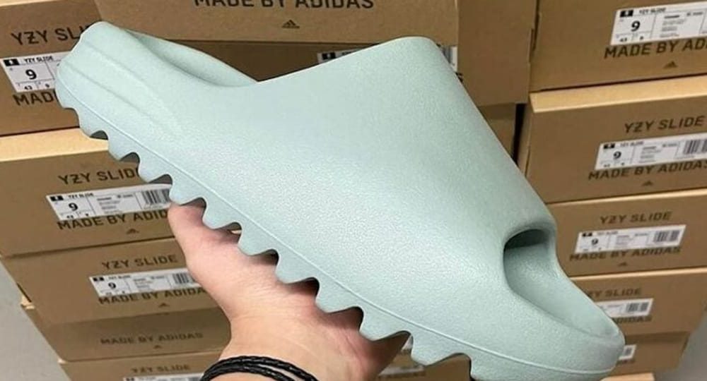 A Closer Look at the adidas Yeezy Slide “Salt”