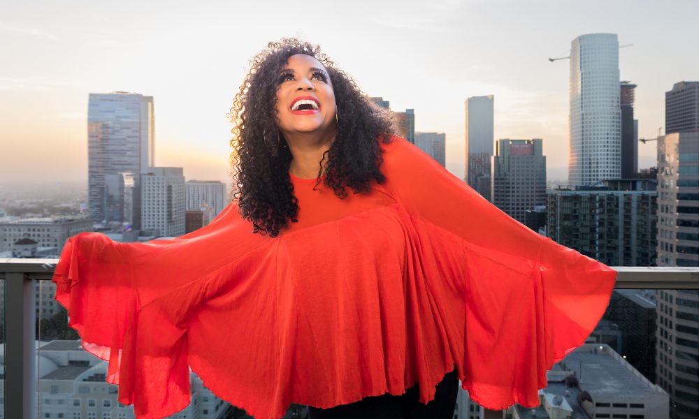 Sharon Marie Cline has released a new Jazz-Soul single, "Summer Love"