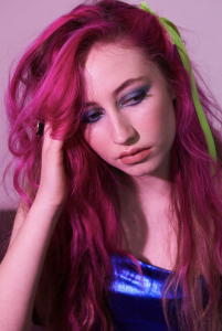 Eva Zuk: Striking Beauty and Charismatic Influencer on Every Glossy ...