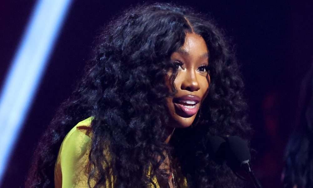 SZA Takes Stand Against Concert Chaos, Threatens Shutdown Over Flying ...