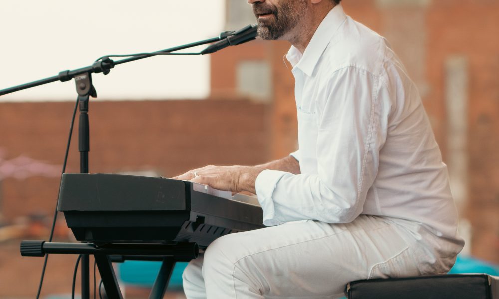 Top 5 Rising Genre-Crossover Artists | Honk Magazine