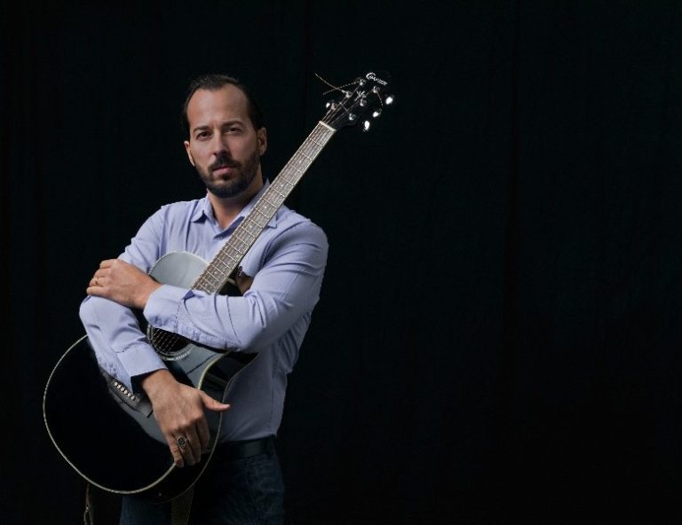 Exclusive Interview with Elton Lee | Honk Magazine