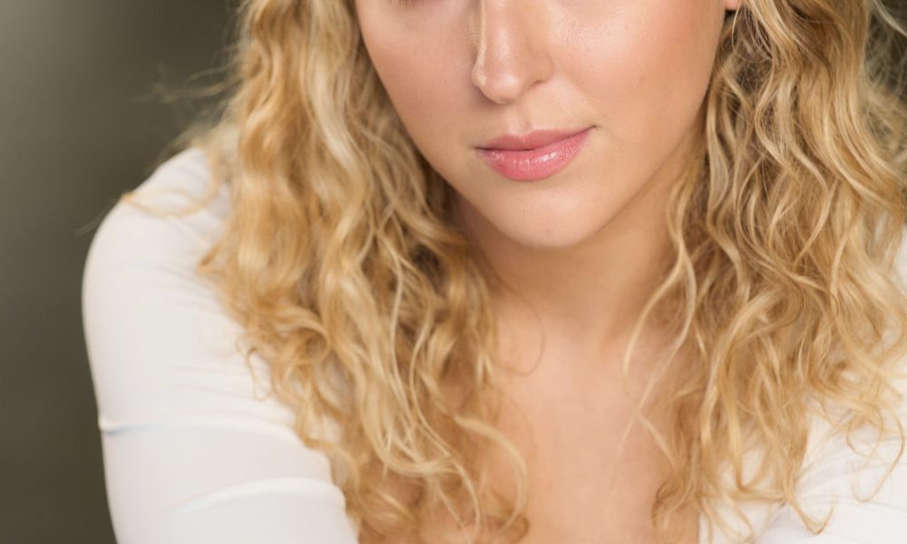 An Exclusive Interview With Maddie Moon, A Fast Rising Singer And ...