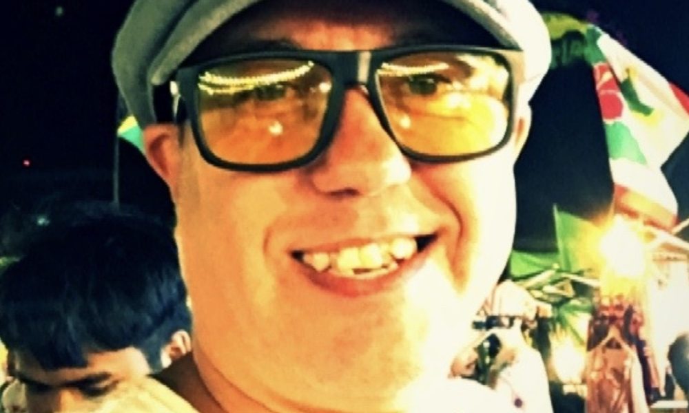 Mr Hammer strikes a chord of defiance in "The songs of courage"