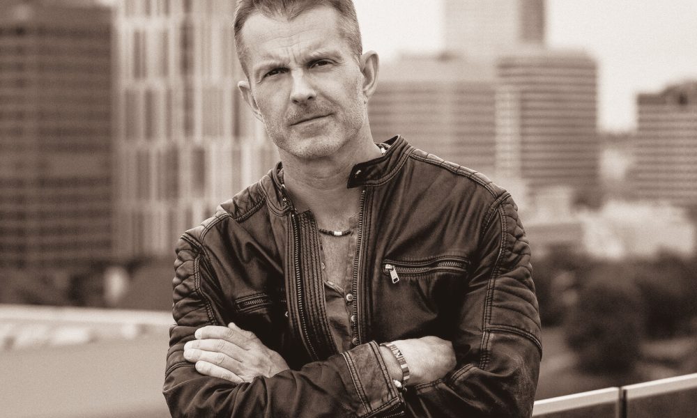 Jack Horton and Vesper Stockwell spark emotion in "Never Know Why"