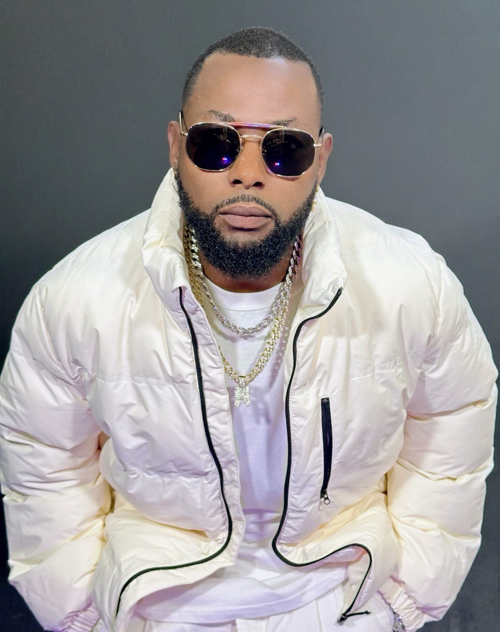 Hennzo's "Tha Ice" is a flex of purpose, energy and power